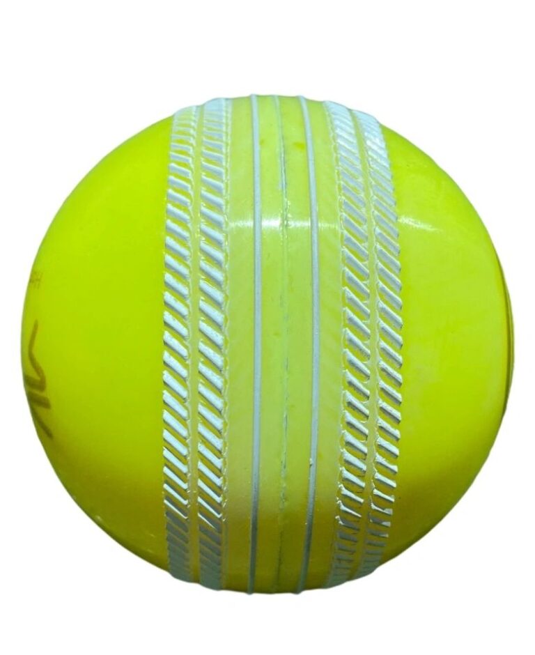 TSA i10 PVC Training Cricket Ball – TOTAL SPORTS AUSTRALIA