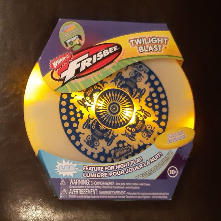Wham-O Twilight Blast Outdoor 25cm Frisbee Disc with LED Lights – TOTAL ...